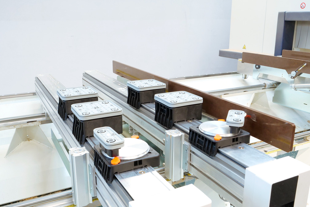 Schmalz Vacuum Blocks Improve Processes at a Furniture Manufacturer
