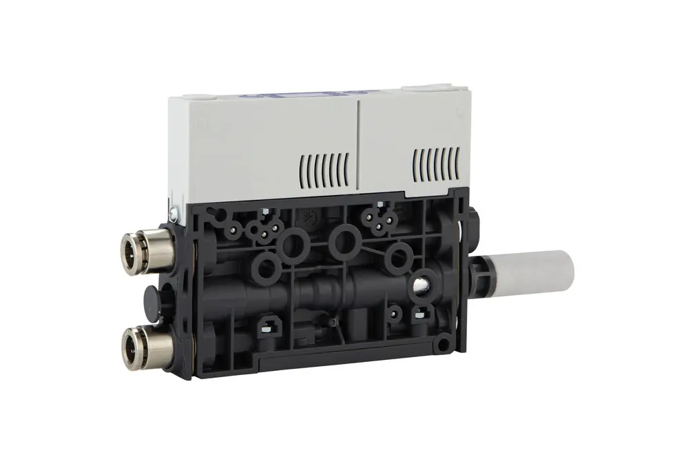 SCPMc 10 S04 NC JST-5 PNP BL0 > Vacuum Components